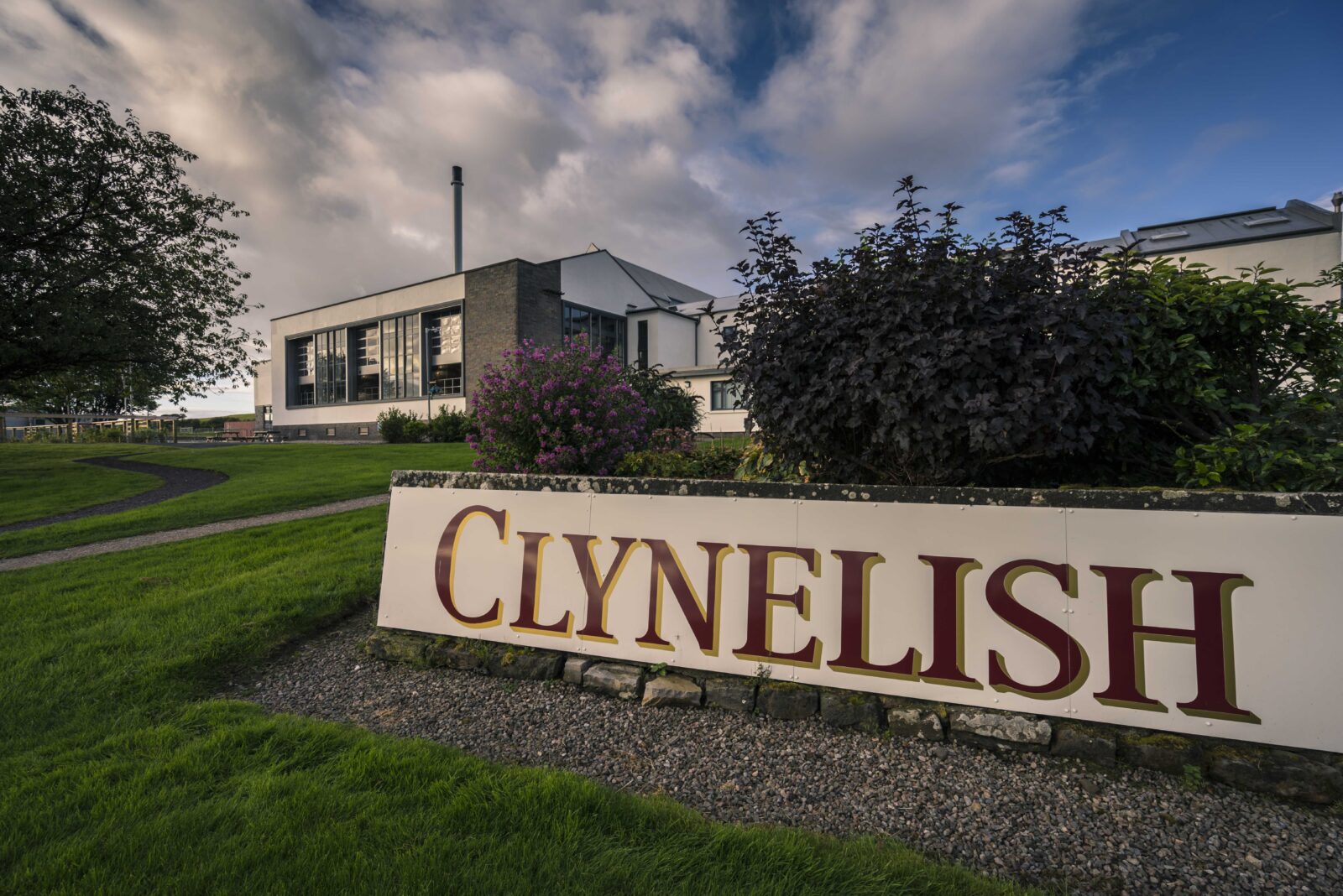 Distilleries to visit by train: Part 3 | Scotch Whisky Experience